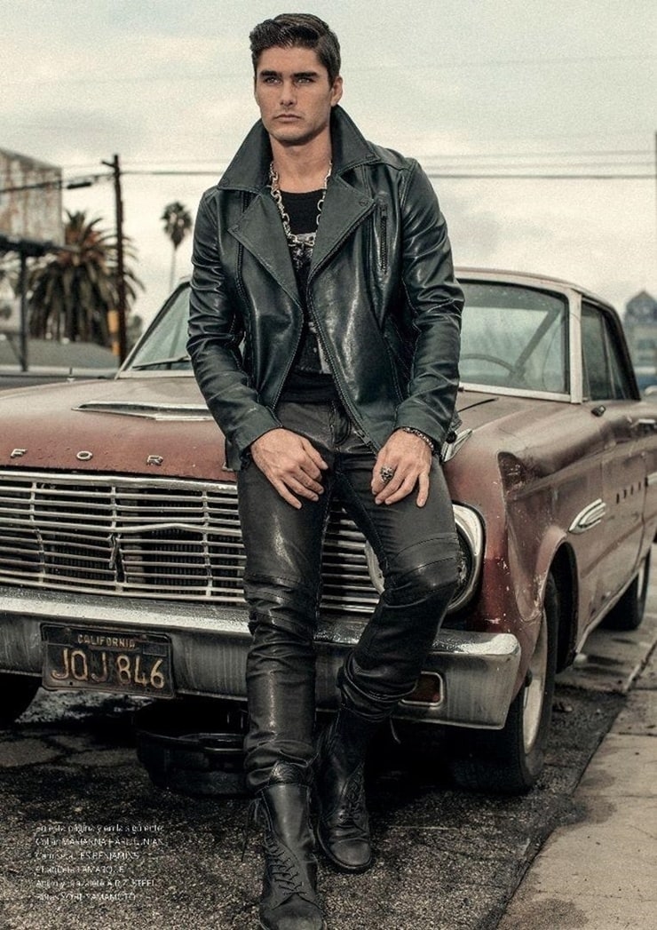 Charlie Matthews image