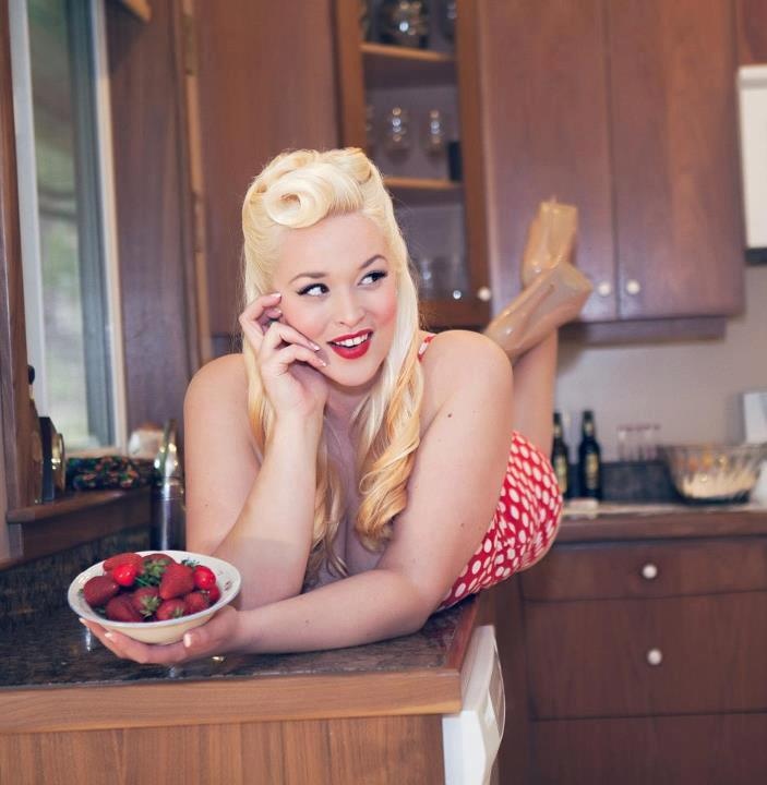 Picture of Bianca Bombshell