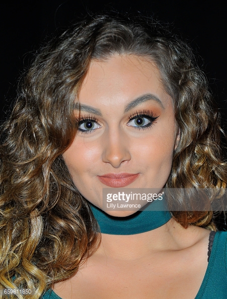 Kelly Lynn Reiter image