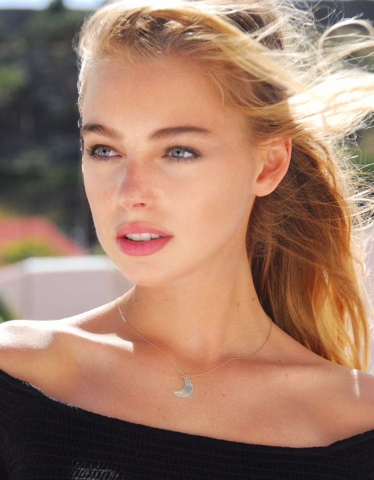 Picture of Elizabeth Turner.