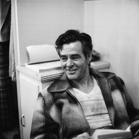 Picture of Robert Ryan
