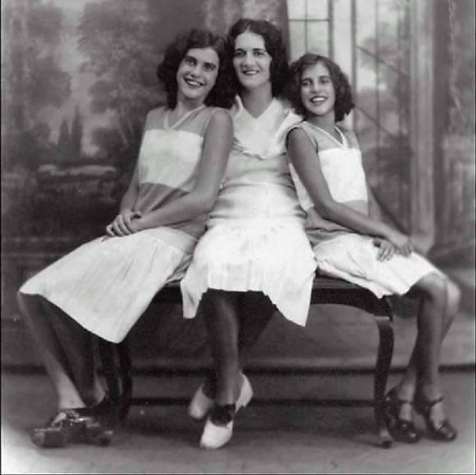 Picture of The Andrews Sisters