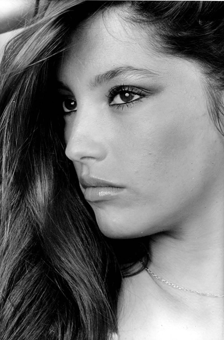 Image of Lucía (Singer)