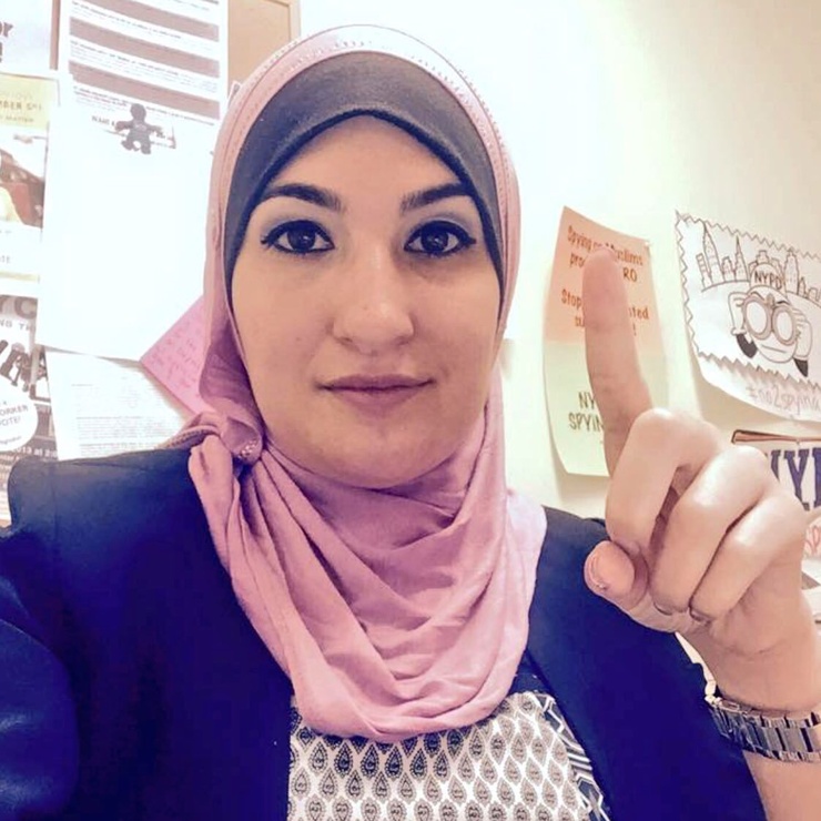 Linda Sarsour image