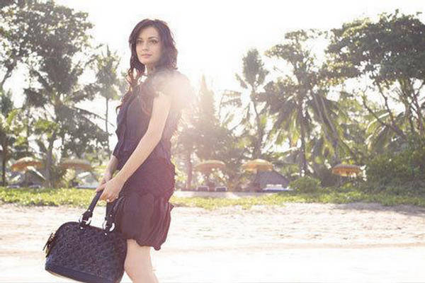 Picture of Diya Mirza