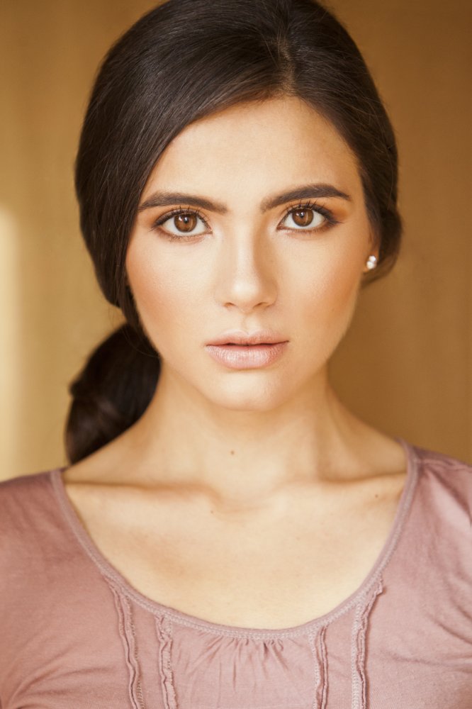 Picture of Arienne Mandi