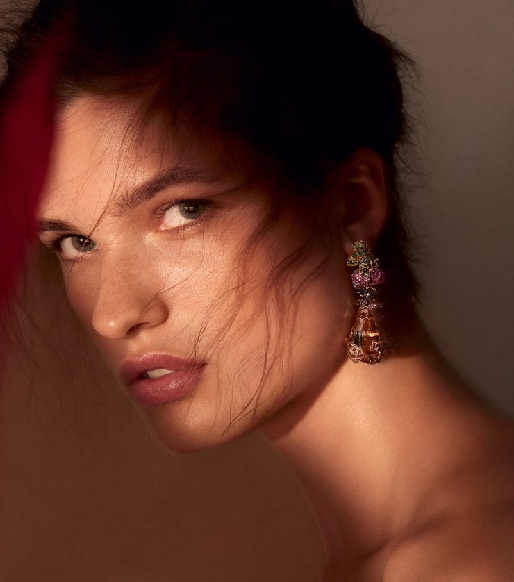 Picture of Julia van Os