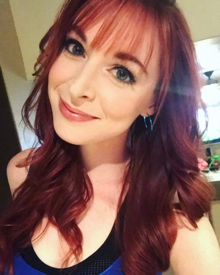 Picture of Lisa Foiles