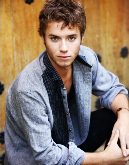 Picture of Jeremy Sumpter