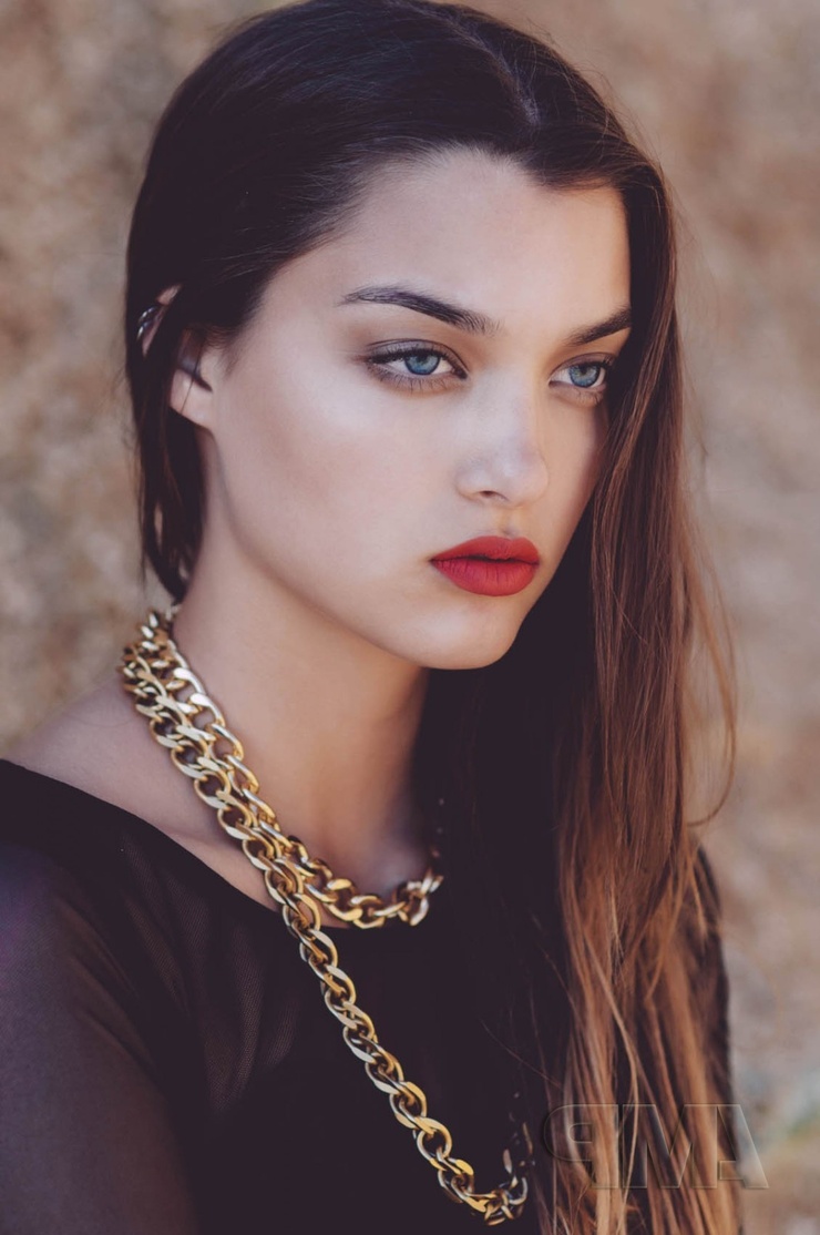Picture of Sarah Simmons