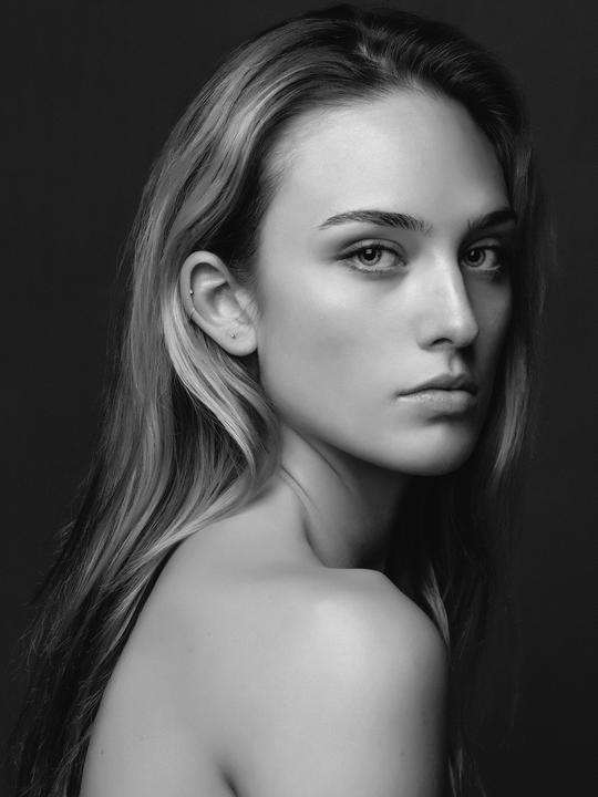 Claire Delozier image