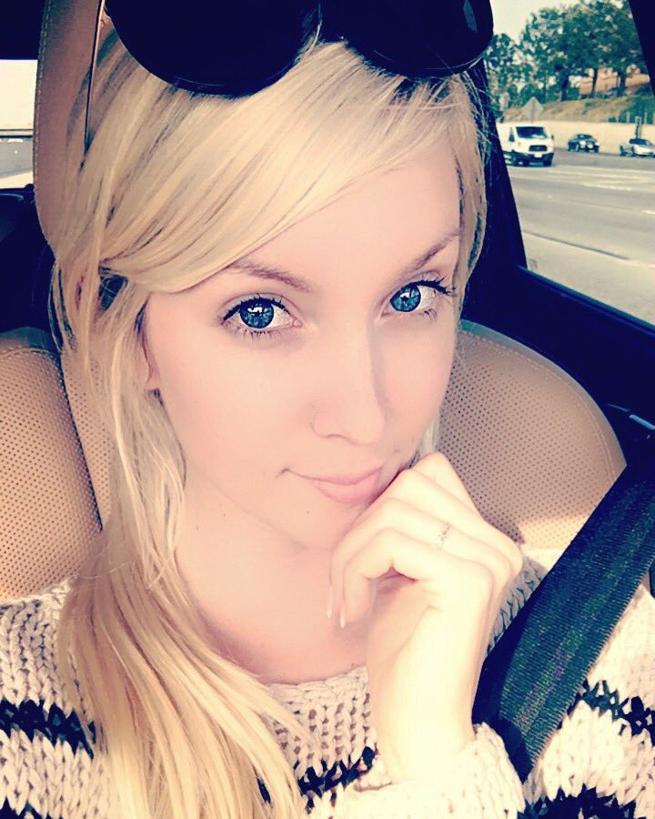 Image of Heather Leet