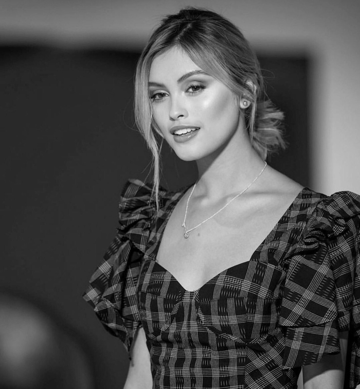 Picture of Sarah Ellen