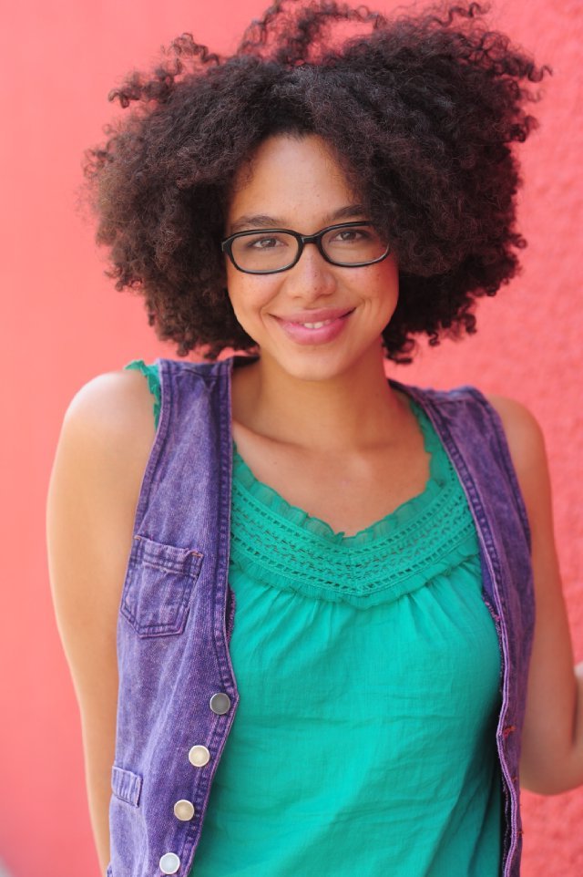 Kate Comer picture