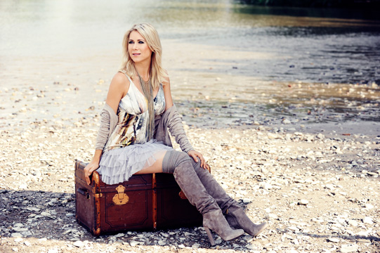 Picture of Simone Stelzer