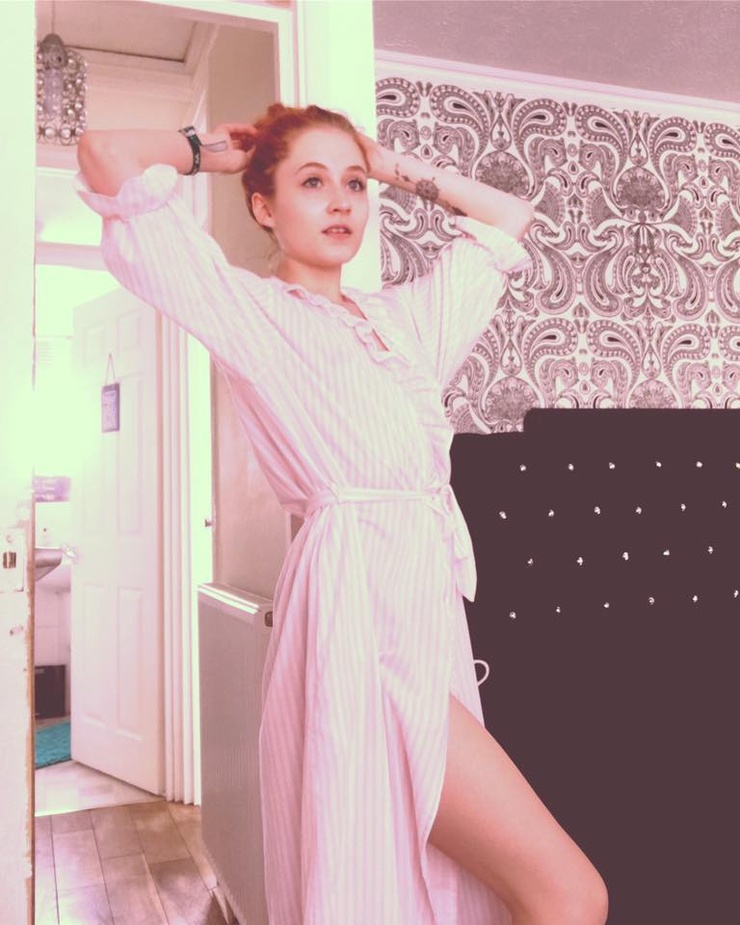 Picture of Janet Devlin