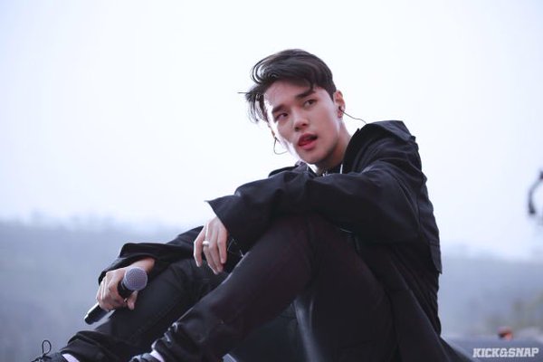 Picture of Dean (singer)