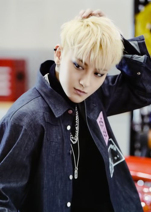 Tao (Exo) image
