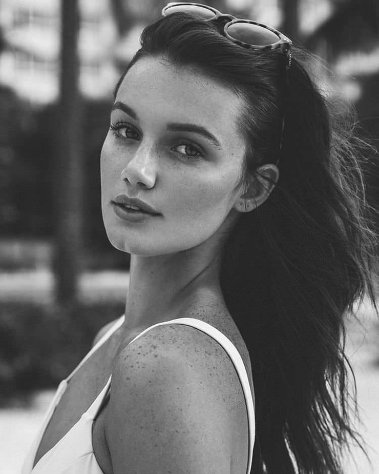 Image of Hailey Outland