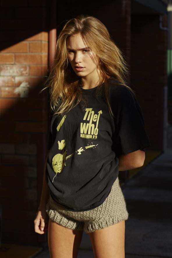 Picture of Zoe Cross