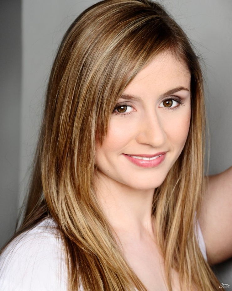 Alison Kohlhardt image