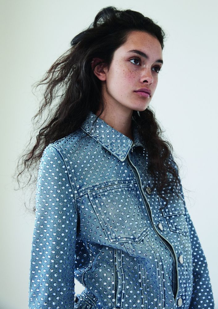 Zoe Barnard