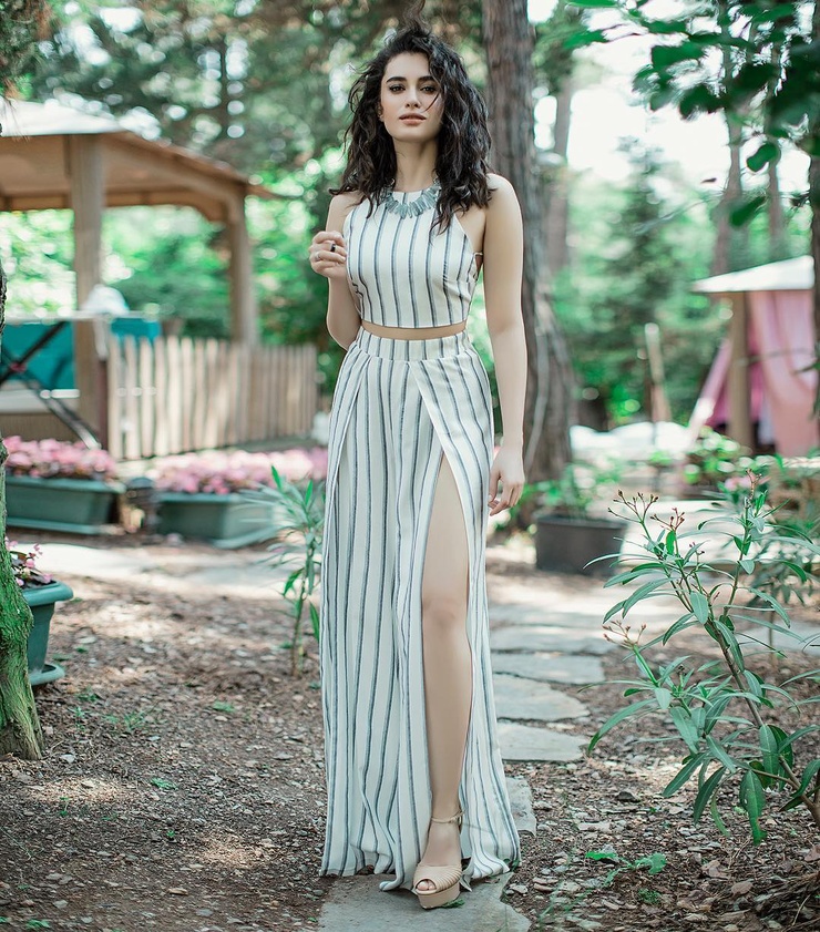 Picture of Hande Dogandemir