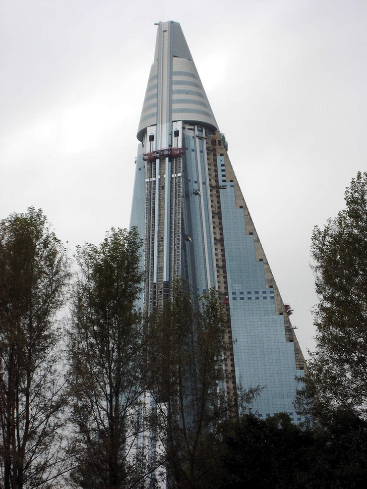 Picture of Ryugyong Hotel