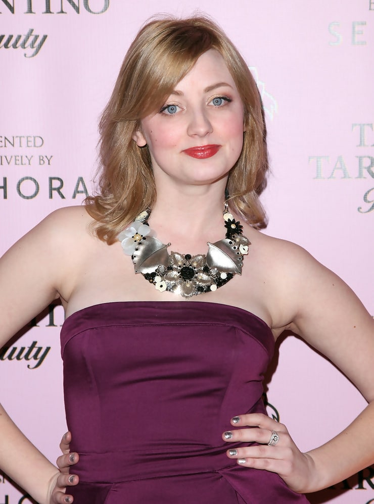 Image of Shannon Collis