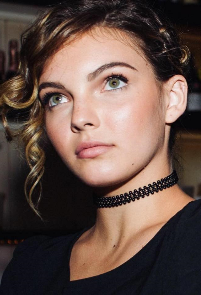 Picture of Camren Bicondova