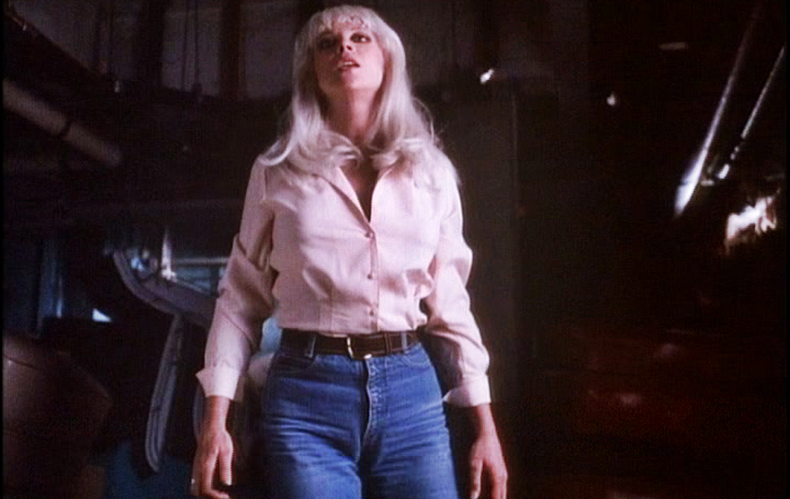 Angelique Pettyjohn picture