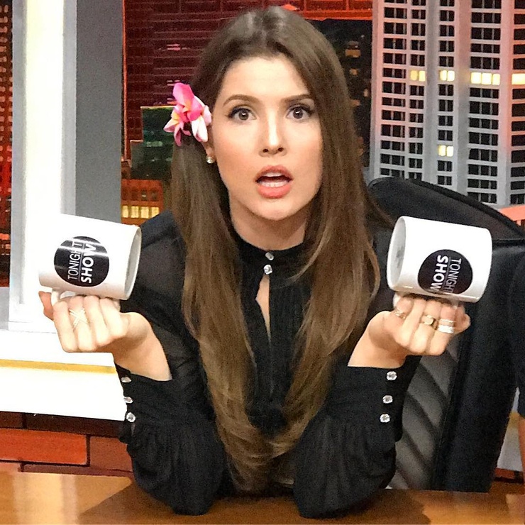 Picture of Amanda Cerny