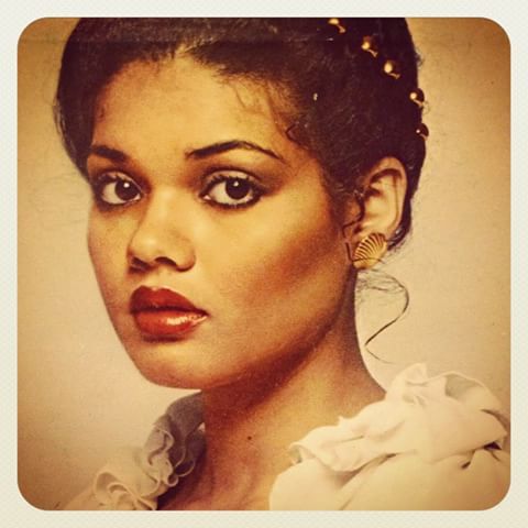Image of Angela Bofill