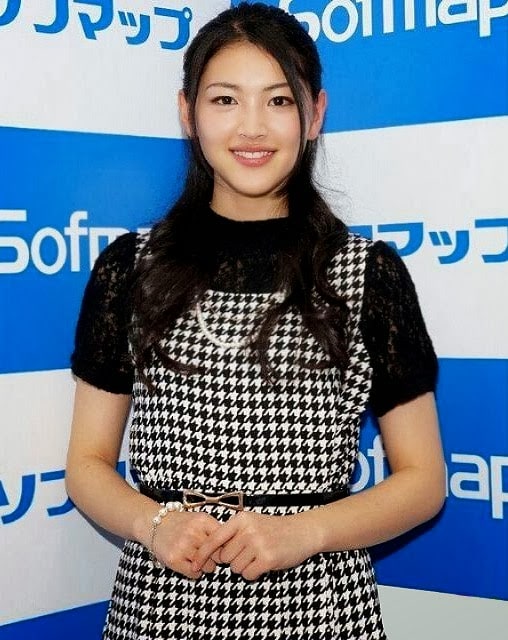 Picture of Ayuri Konno