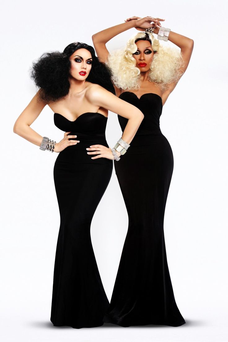 Sahara Davenport and Manila Luzon