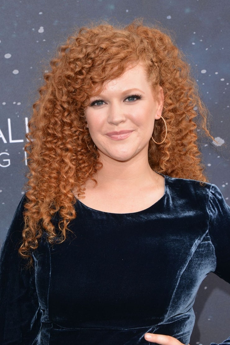 Mary Wiseman picture