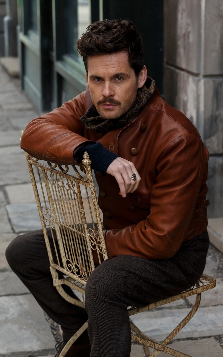 Picture of Tom Riley