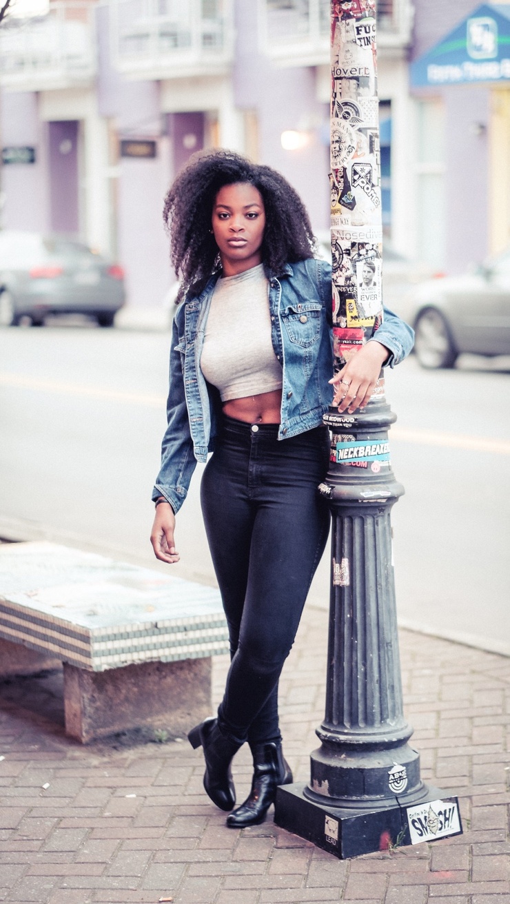 Picture of Ari Lennox