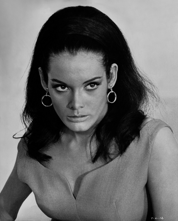 Picture of Martine Beswick