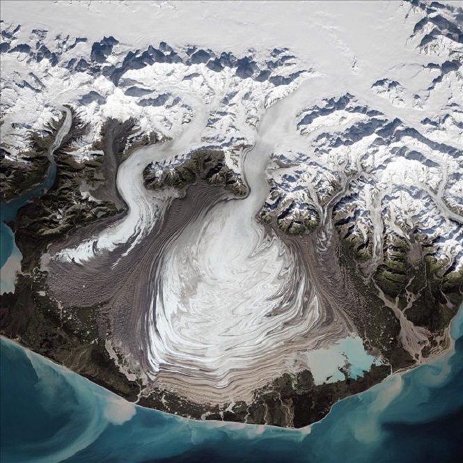 Listal - List the stuff you love! Movies, TV, music, games and books