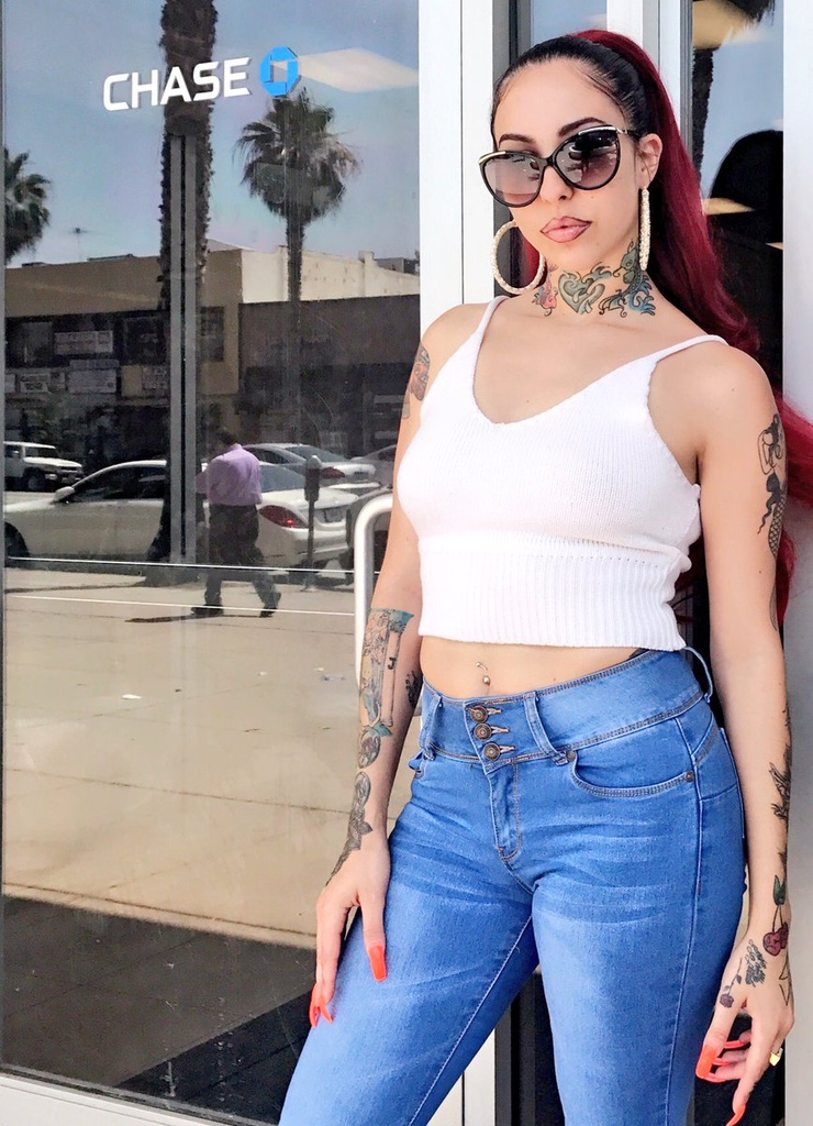 Picture of La Goony Chonga