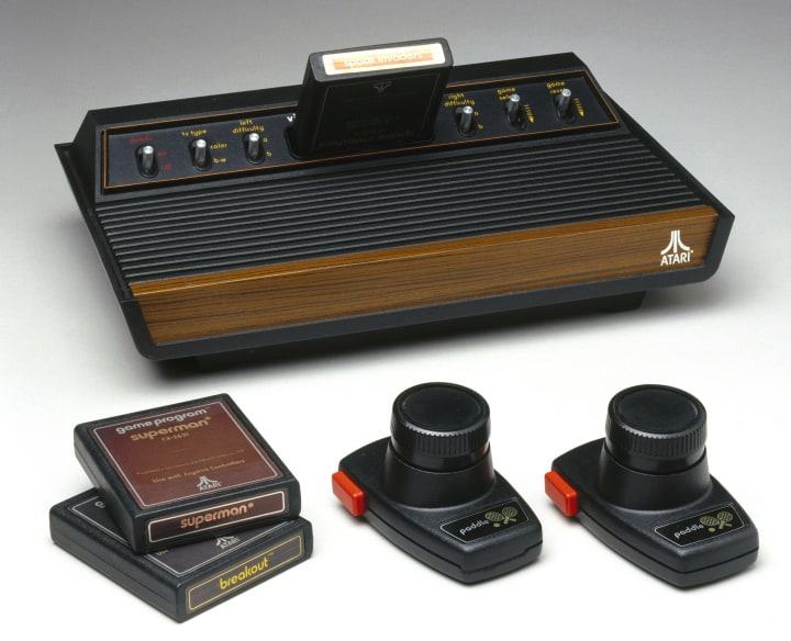 Atari 2600 console image