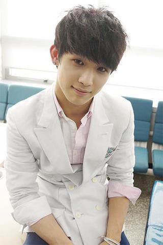 Hyunsik image
