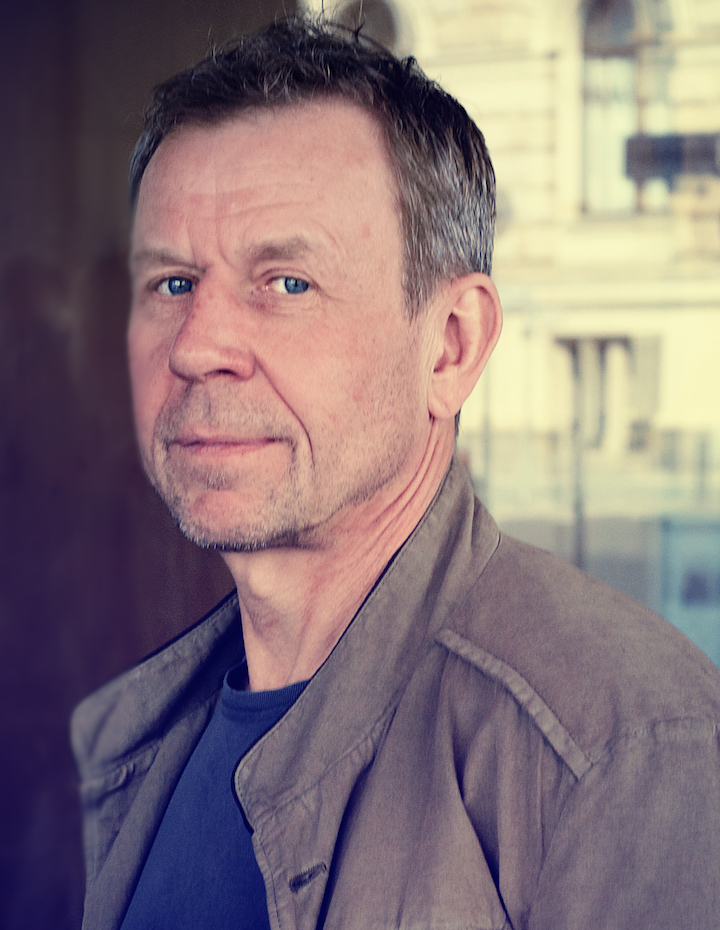 Jörg Pose image