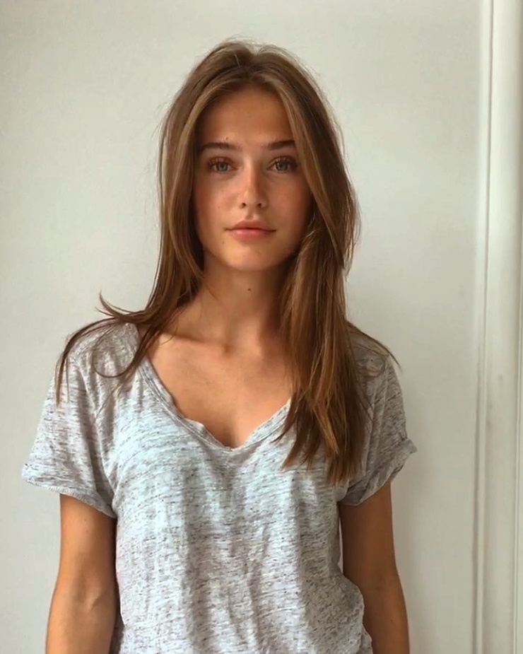 Picture of alicia hallen