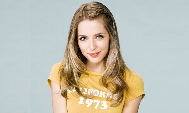 Image of Jessica Rothe