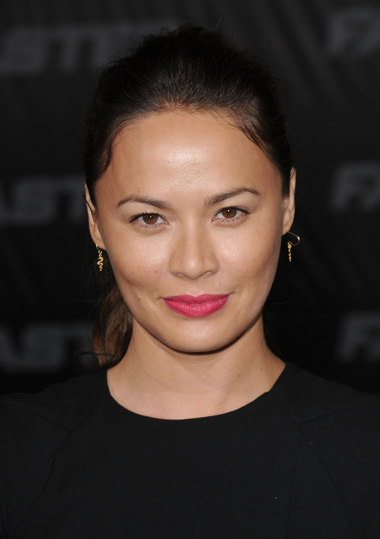 Picture of Moon Bloodgood