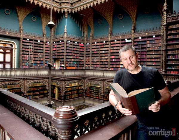 Picture of Antonio Calloni