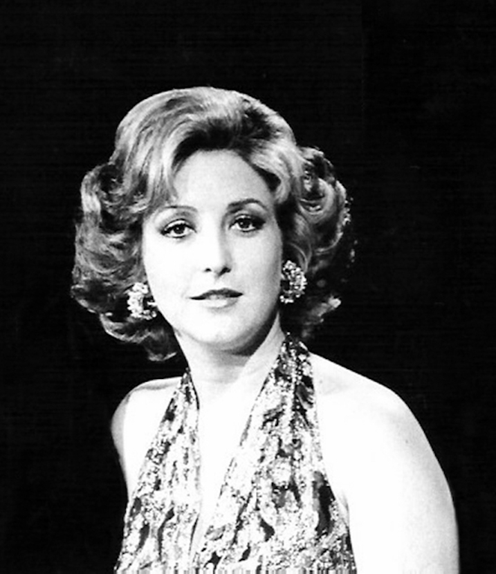Angelica Maria