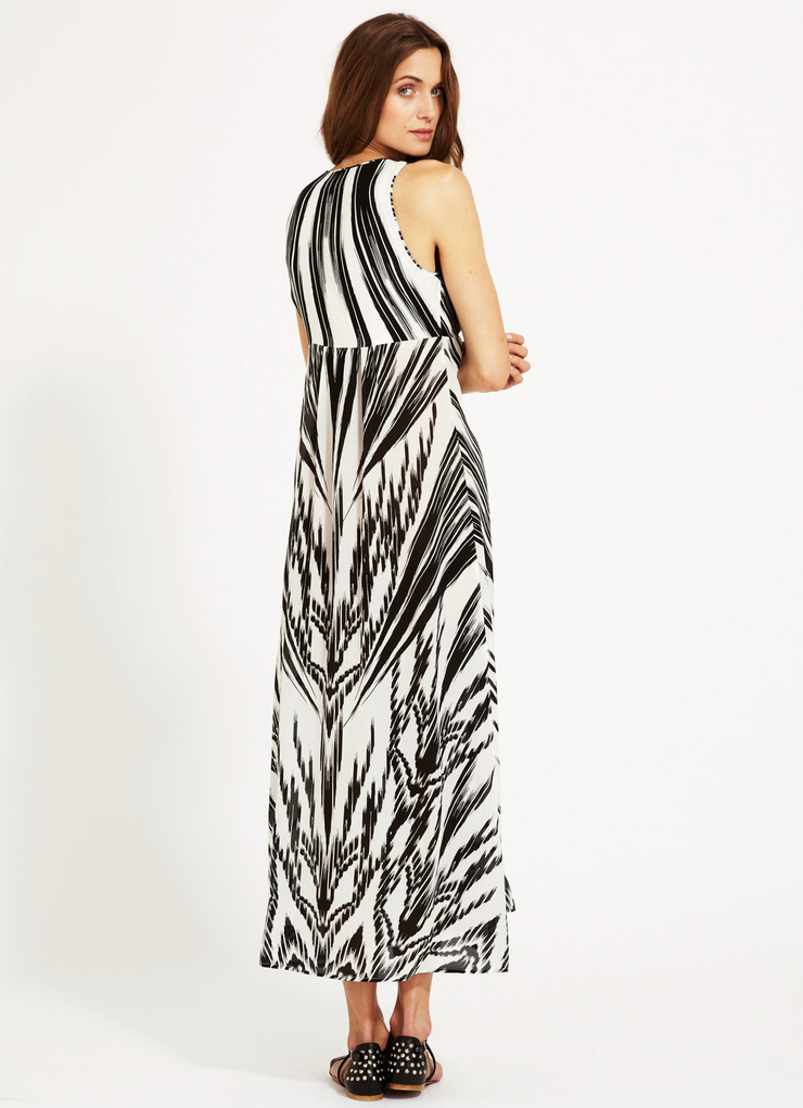 Picture of Caitlin Rose (Model)